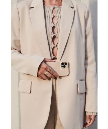 Nudient Bold Case Apple iPhone 14 Pro Max Hoesje Back Cover Beige | GSMpunt.nl