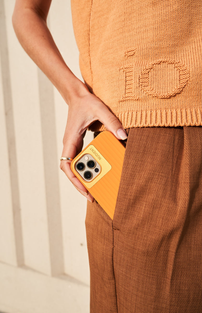 Nudient Bold Case Apple iPhone 14 Pro Max Hoesje Back Cover Oranje | gsmpunt